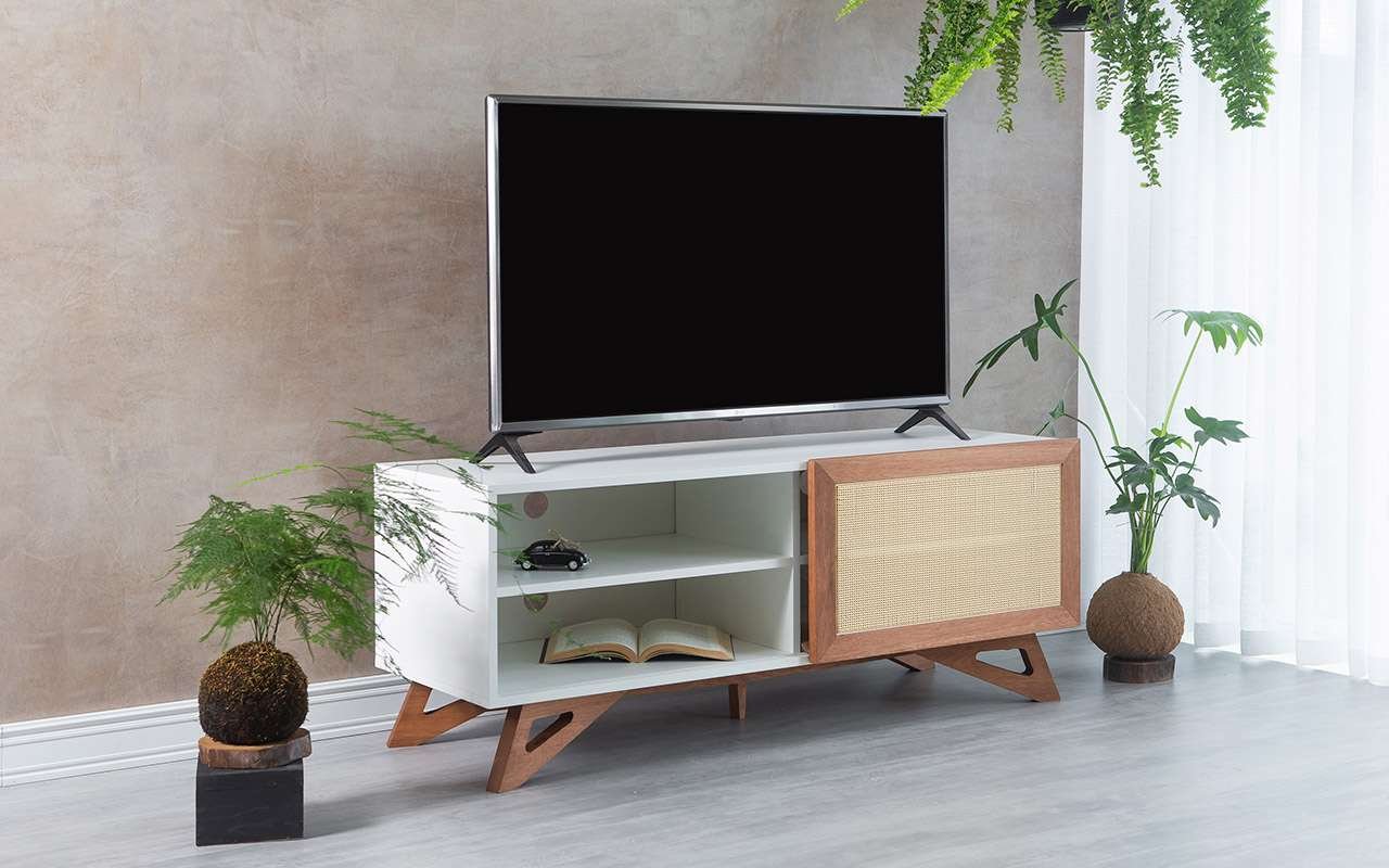 Rack TV Moderno Branco Freddie 120 cm MDF Branco e Madeira JT com Palhinha