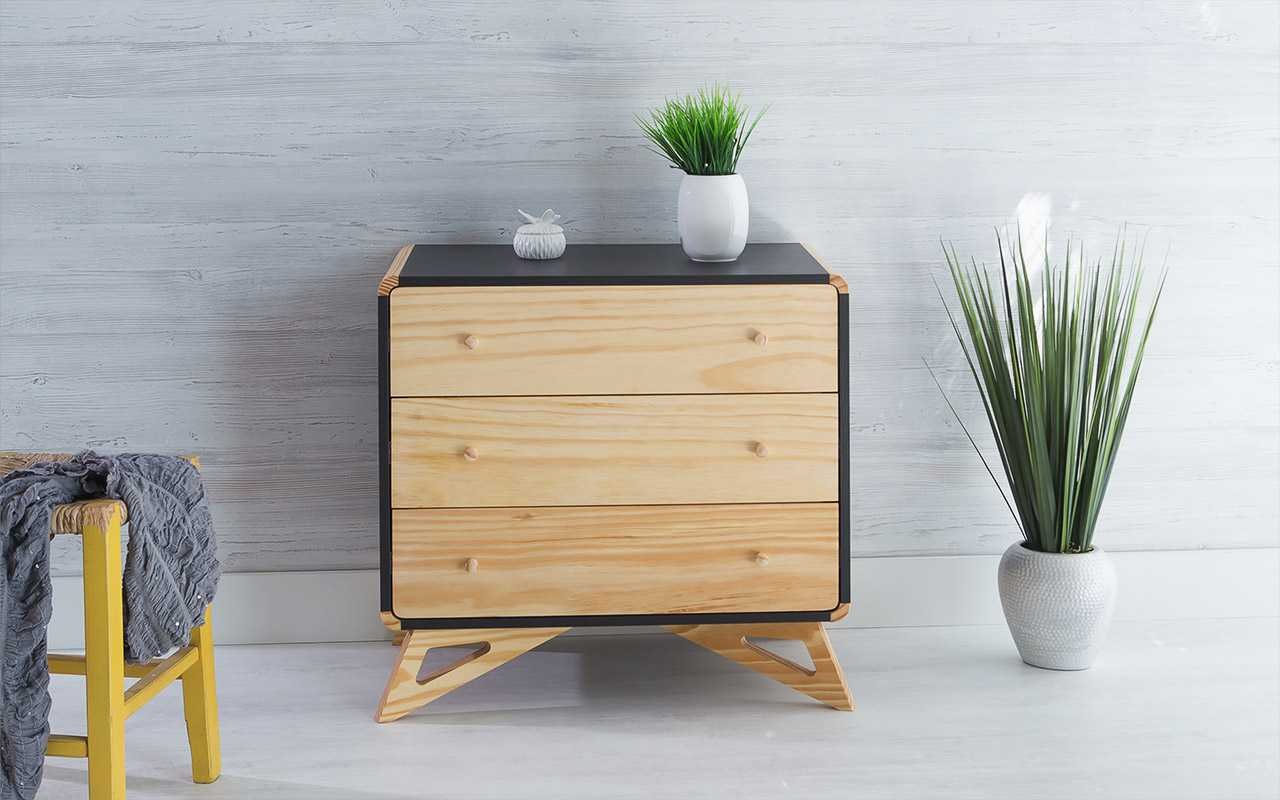 Cômoda Pequena de Madeira 3 Gavetas Presley MDF Preto e Madeira Natural